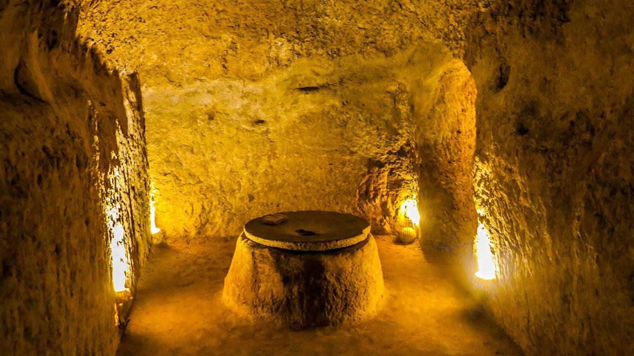 La ancestral ciudad subterránea de Nushabad (Irán) ¿Por qué decidieron ...