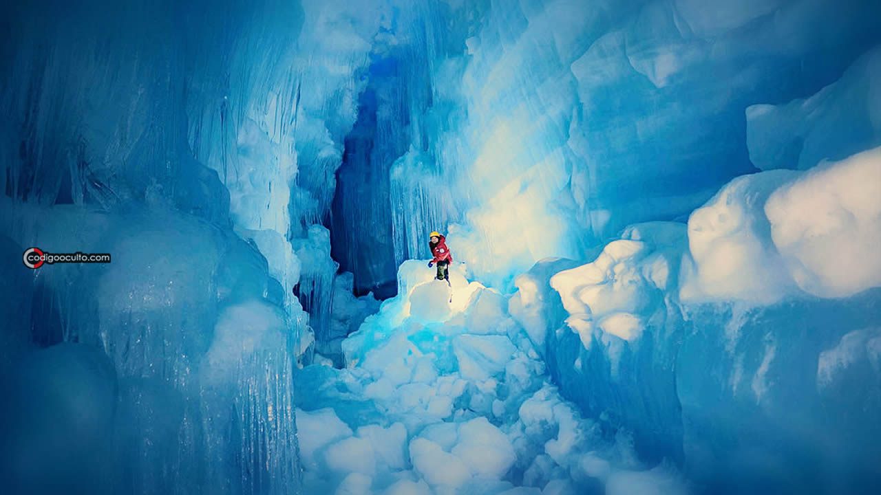 El mundo subterráneo bajo la Antártida con lagos, ríos y aves | CODIGO ...