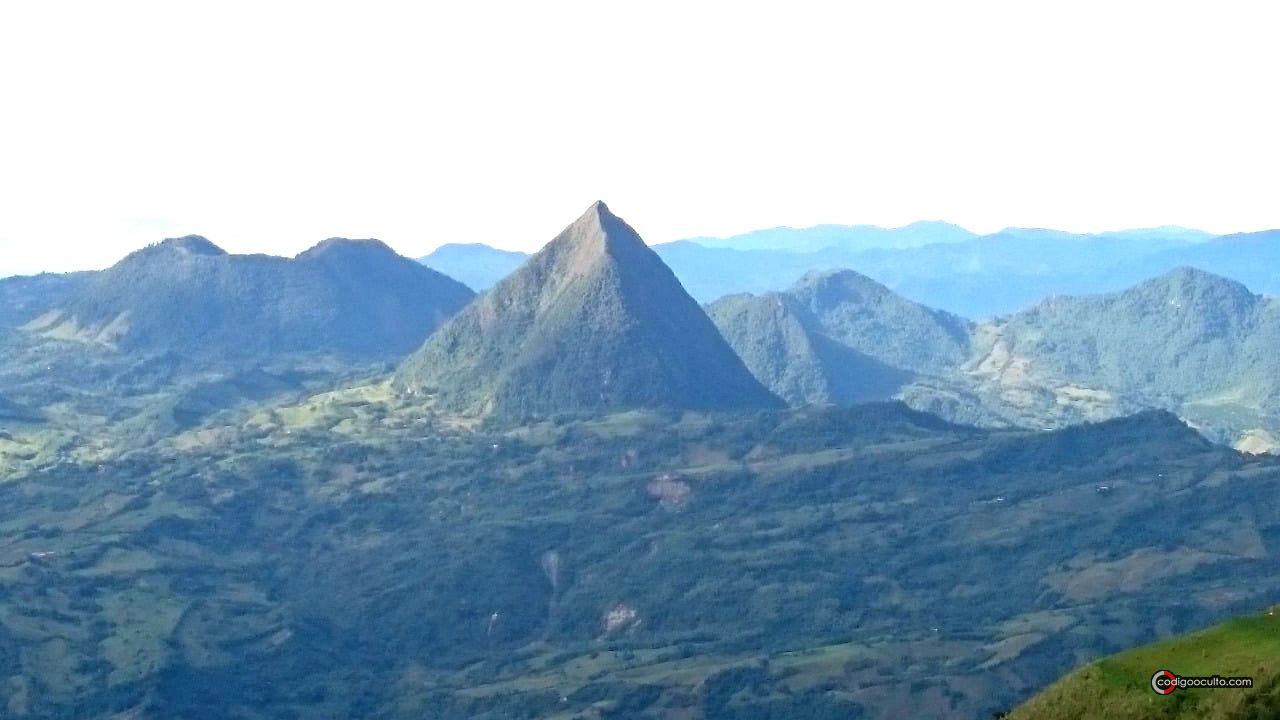 Cerro Tusa, la “pirámide natural” más alta del mundo, en Colombia ...